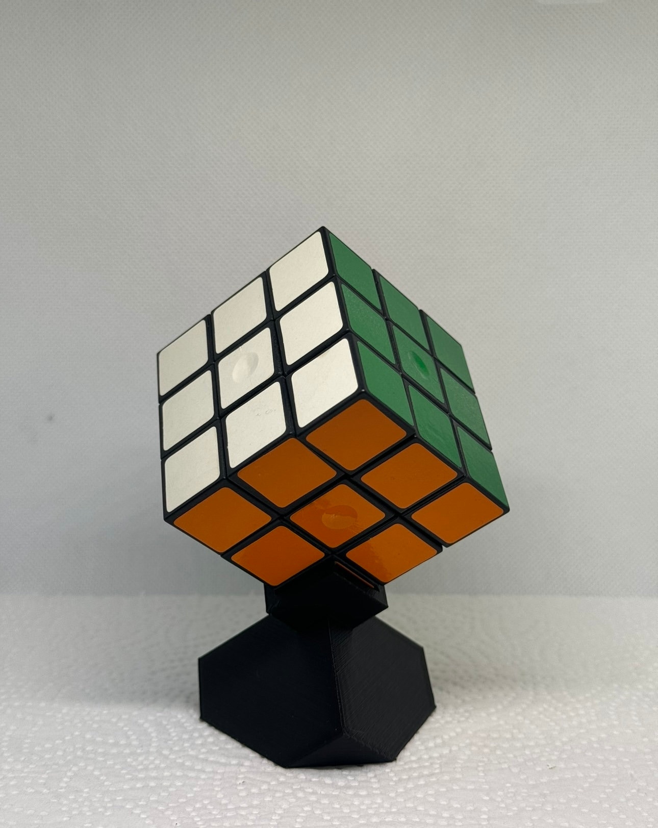 Magic Cube Stand - Rubiks Cube Holder - Rubiks - Cube - Gift - Birthday ...