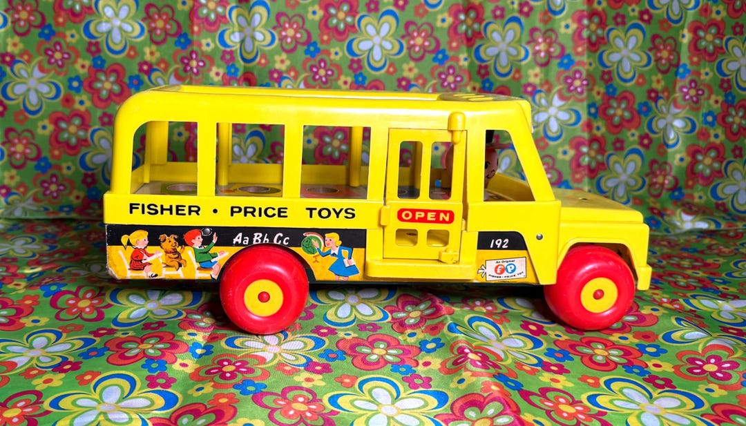 Vintage 1965 - 1968 Fisher Price Little People Play Family 192 School ...