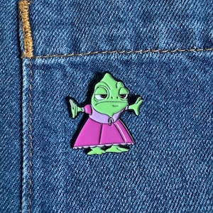 Tangled pin - Etsy