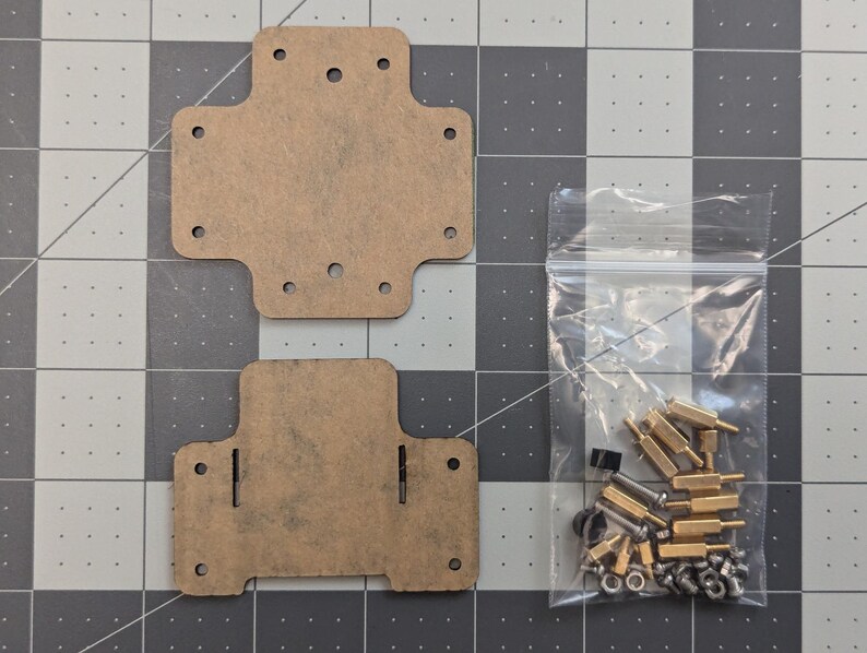 Wisblock Mounting Kit to Mount RAK Wireless RAK19007, Raspberry Pi, and ...