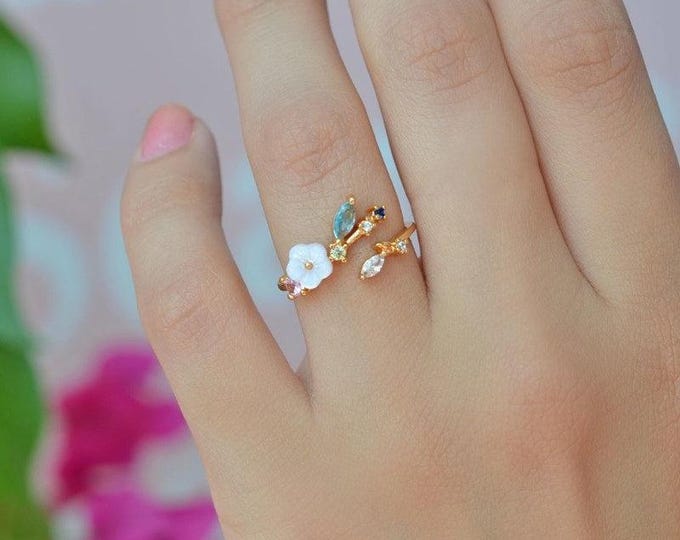 Dainty Floral With Pearl Ring Gold Dipped Dainty Flower Ring, Stacking Ring, Minimalist Jewelry ...