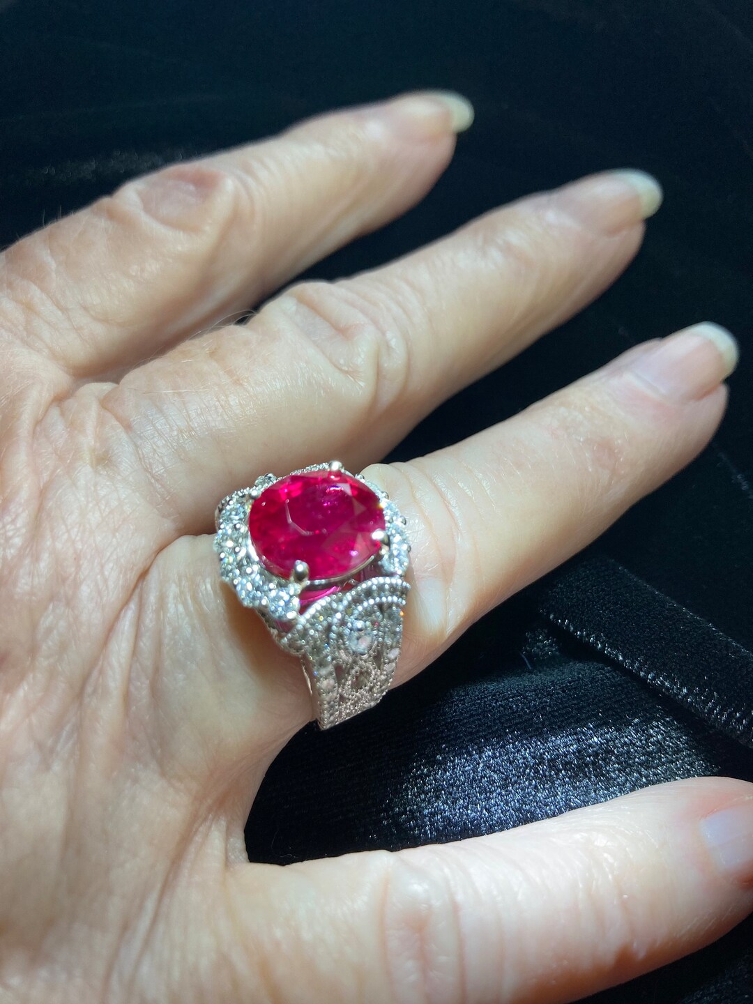 Exquisite 6.27 Ct Ruby Ring With 98 Accent Diamonds. Very Collectable Natural Ruby. - Etsy
