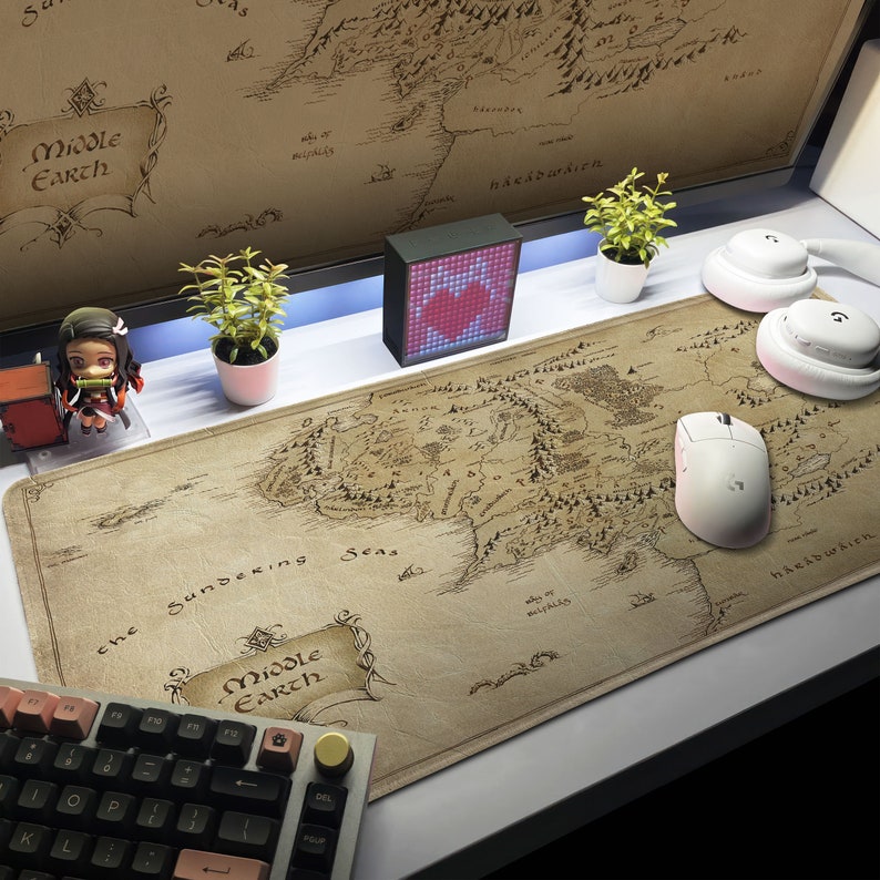 Middle Earth Map Gaming Desk Mat, LOTR Mouse Pad, Fantastic Movie Map ...