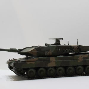 Papercraft Kit Leopard 2A5 Tank 3d Paper Model Crafting Kit PDF Plans ...