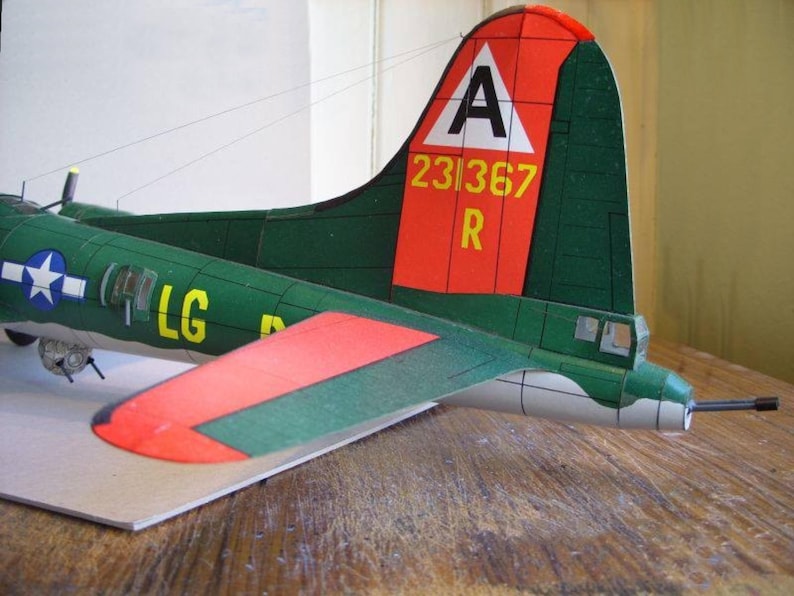 Papercraft Kit Boeing B-17G Airplane 3d Paper Model Crafting Kit PDF ...