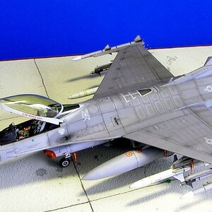Papercraft Kit F-16 Viper Jet Fighting Falcon Airplane 3d Paper Model ...