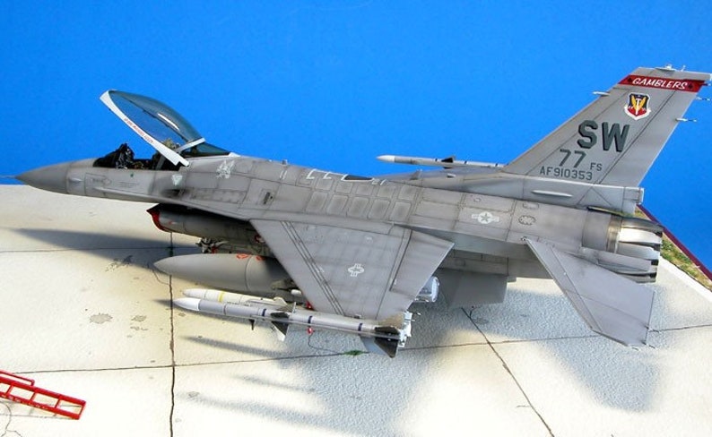Papercraft Kit F-16 Viper Jet Fighting Falcon Airplane 3d Paper Model ...