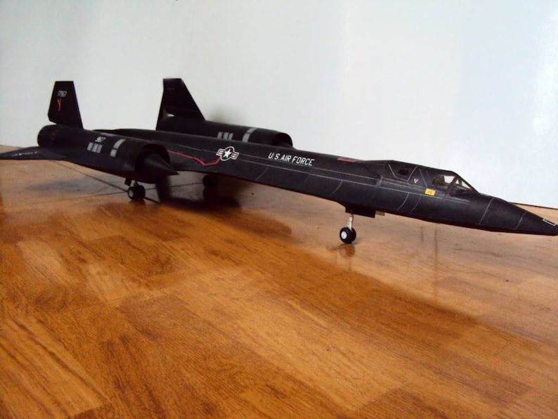 Papercraft Kit SR-71 Blackbird Airplane 3d Paper Model Crafting Kit PDF ...