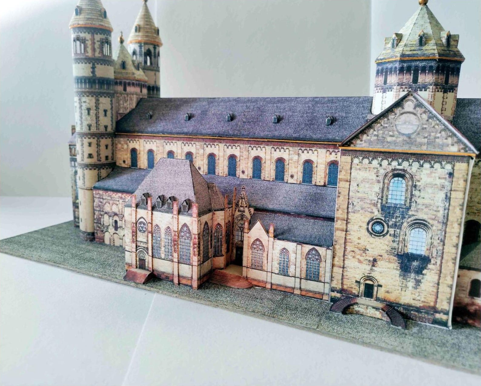 Papercraft Kit Worms Cathedral 3d Paper Model Crafting Kit PDF Plans ...