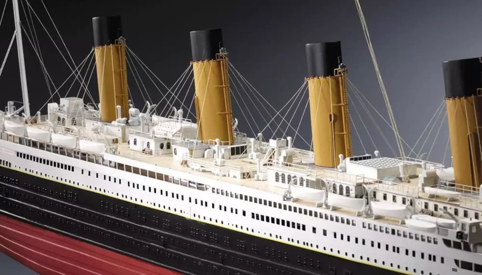 Papercraft Kit Titanic Ship 3d Paper Model Crafting Kit PDF Plans to ...