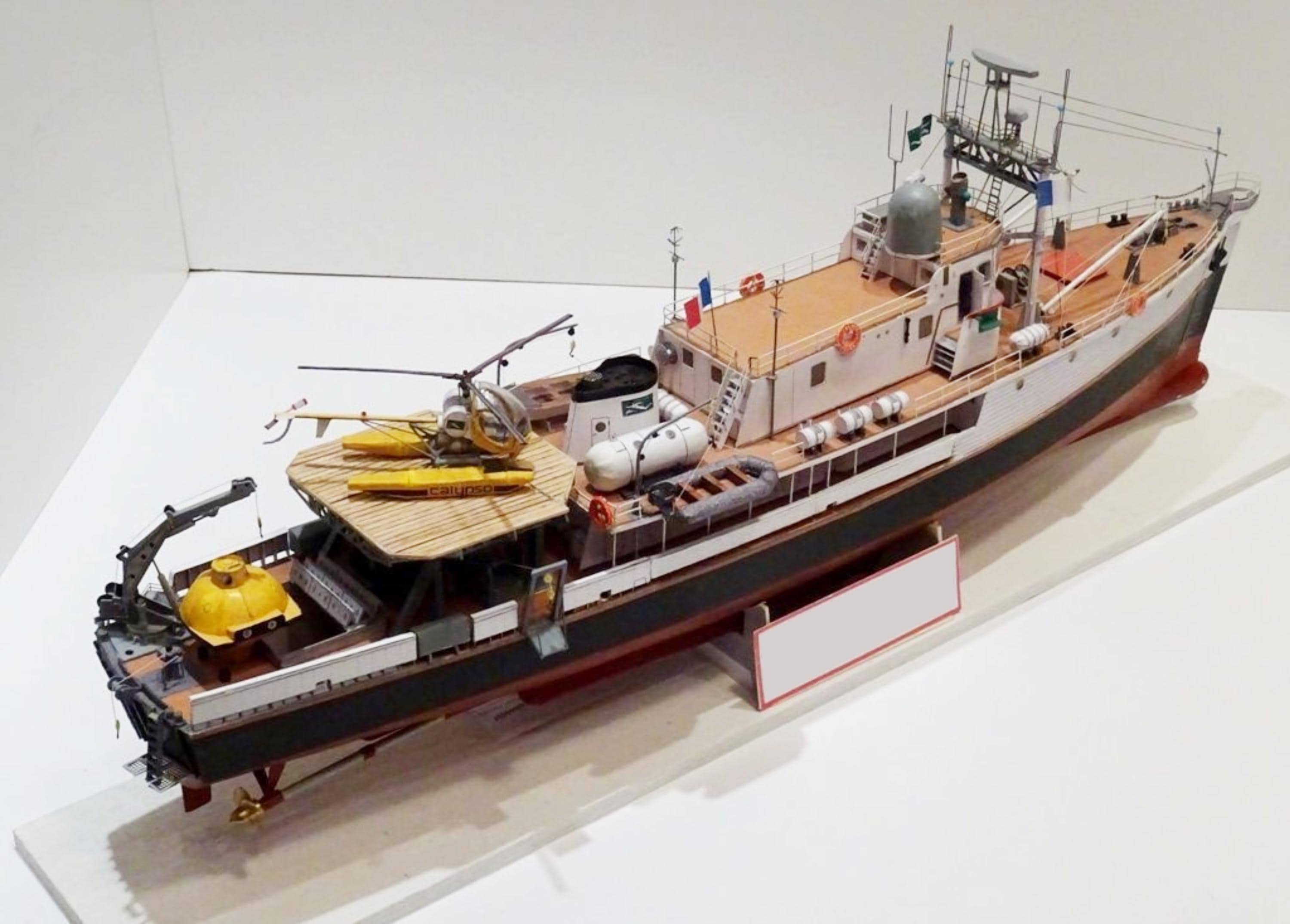 Papercraft Kit Calypso British Royal Navy Research Vessel 3d Paper ...
