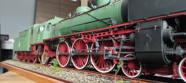 Papercraft Kit Locomotive 3d Paper Model Crafting Kit PDF Plans to ...