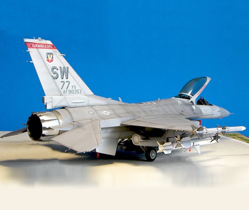 Papercraft Kit F-16 Viper Jet Fighting Falcon Airplane 3d Paper Model ...