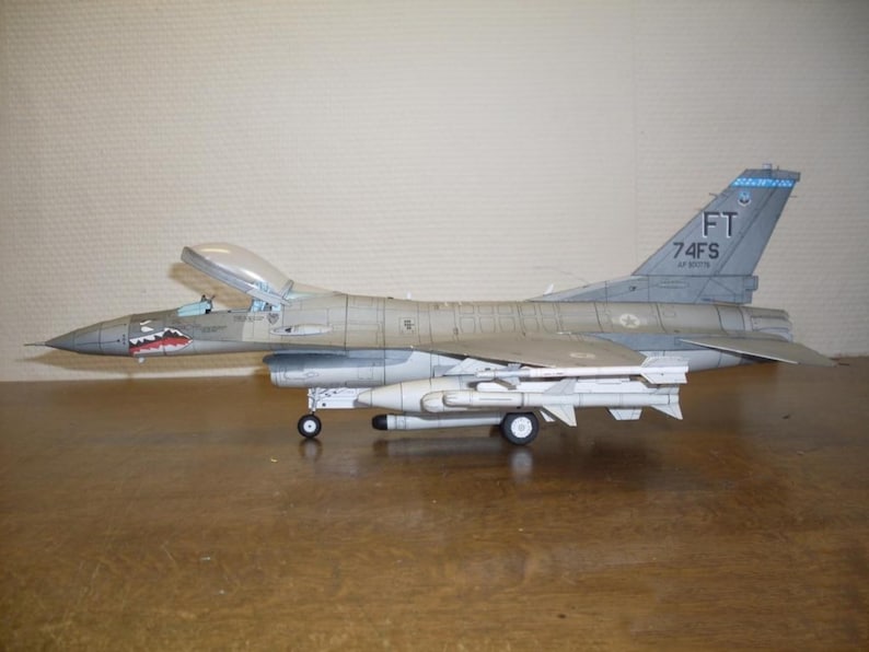 Papercraft Kit F-16 Viper Jet Fighting Falcon Airplane 3d Paper Model ...