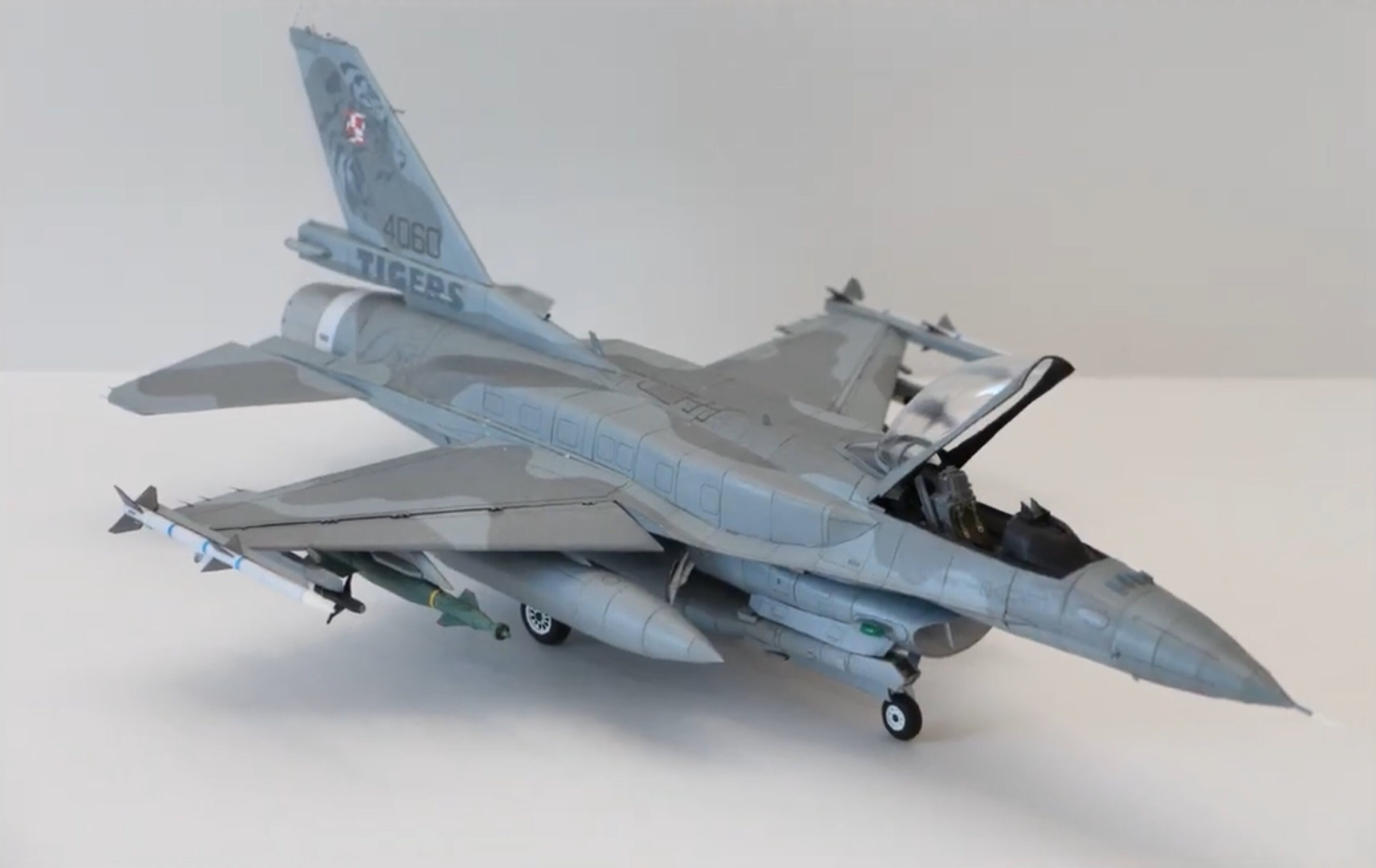 Papercraft Kit F-16C Block 52 Tigers Airplane 3d Paper Model Crafting ...