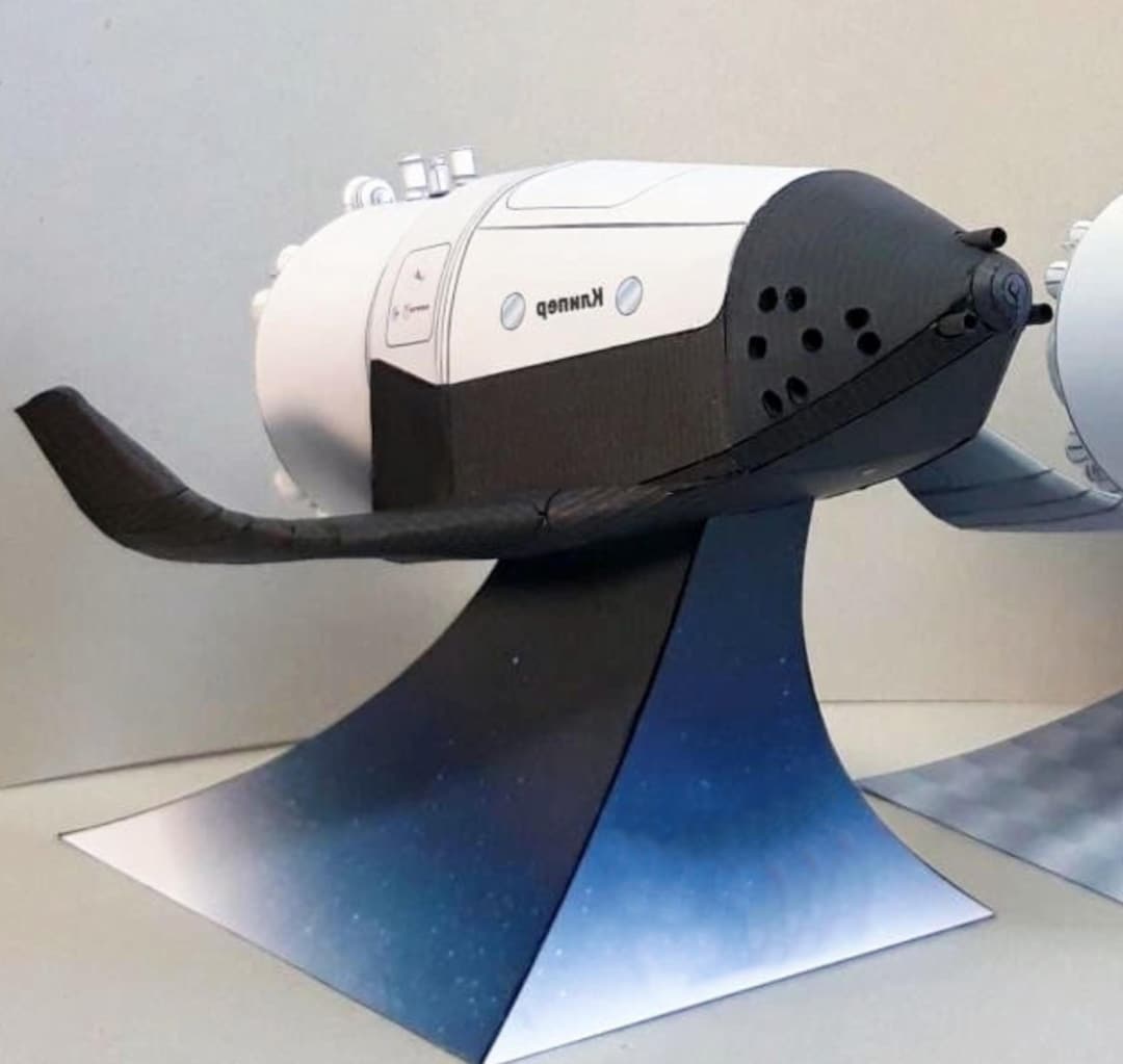 Papercraft Kit Kliper Spaceship Reusable 3d Paper Model Crafting Kit ...