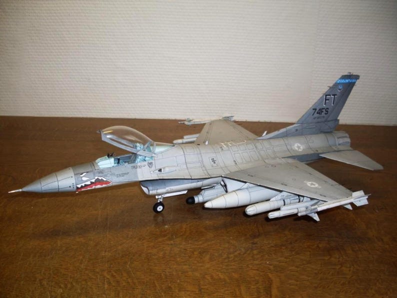 Papercraft Kit F-16 Viper Jet Fighting Falcon Airplane 3d Paper Model ...