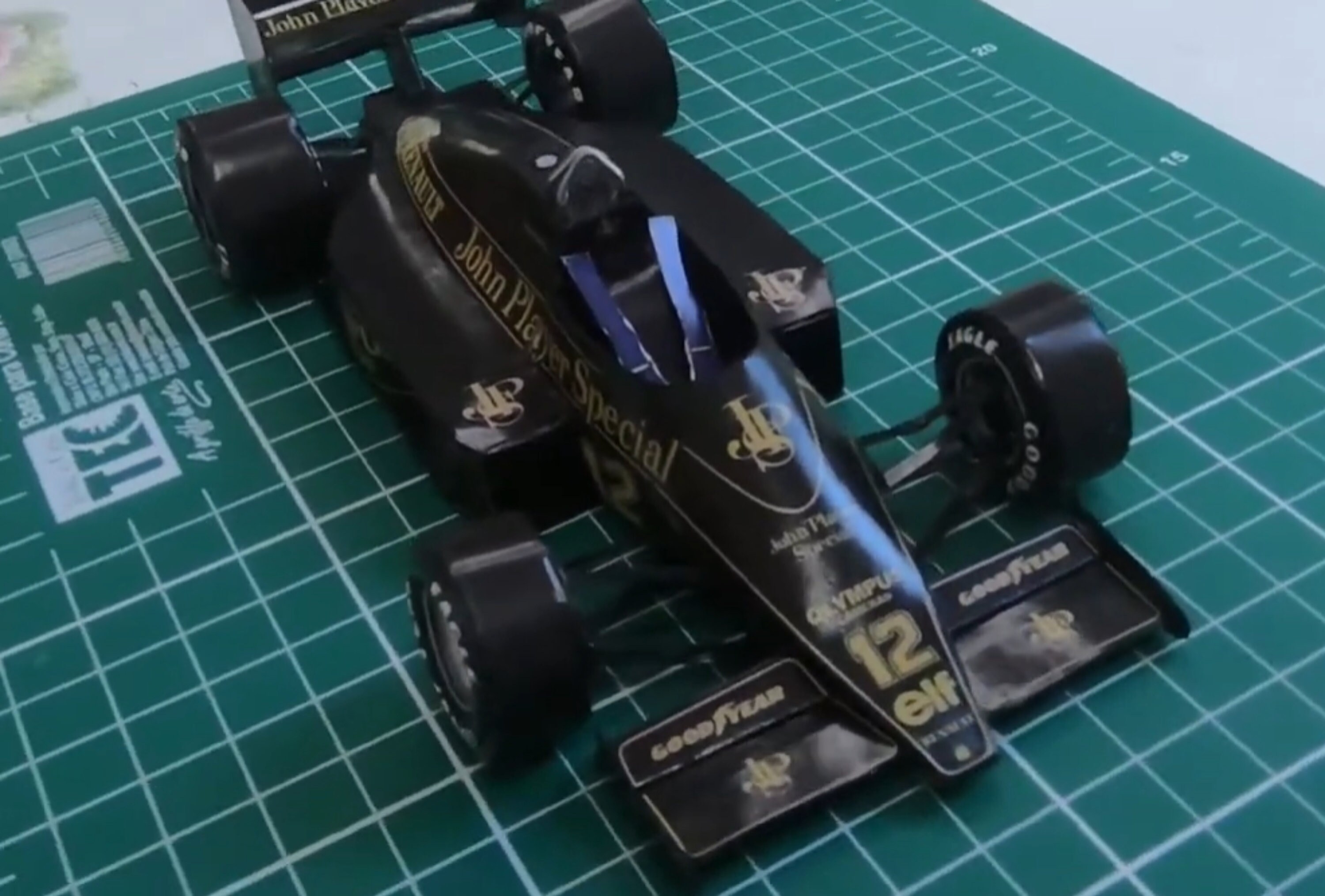 Papercraft Kit F1 Lotus 95T Race Car 3d Paper Model Crafting Kit PDF ...