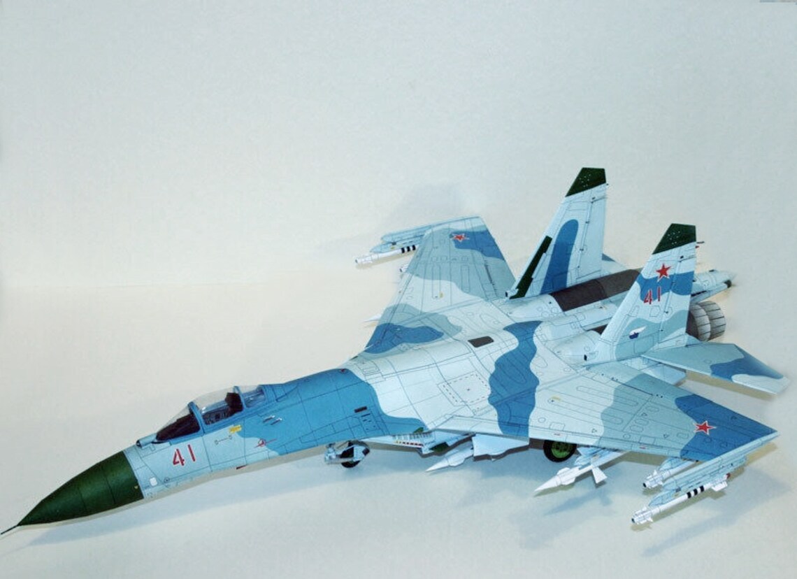 Kit PaperCraft Modèle créatif 3D d'avion Su-27 Flanker en papier Plans ...