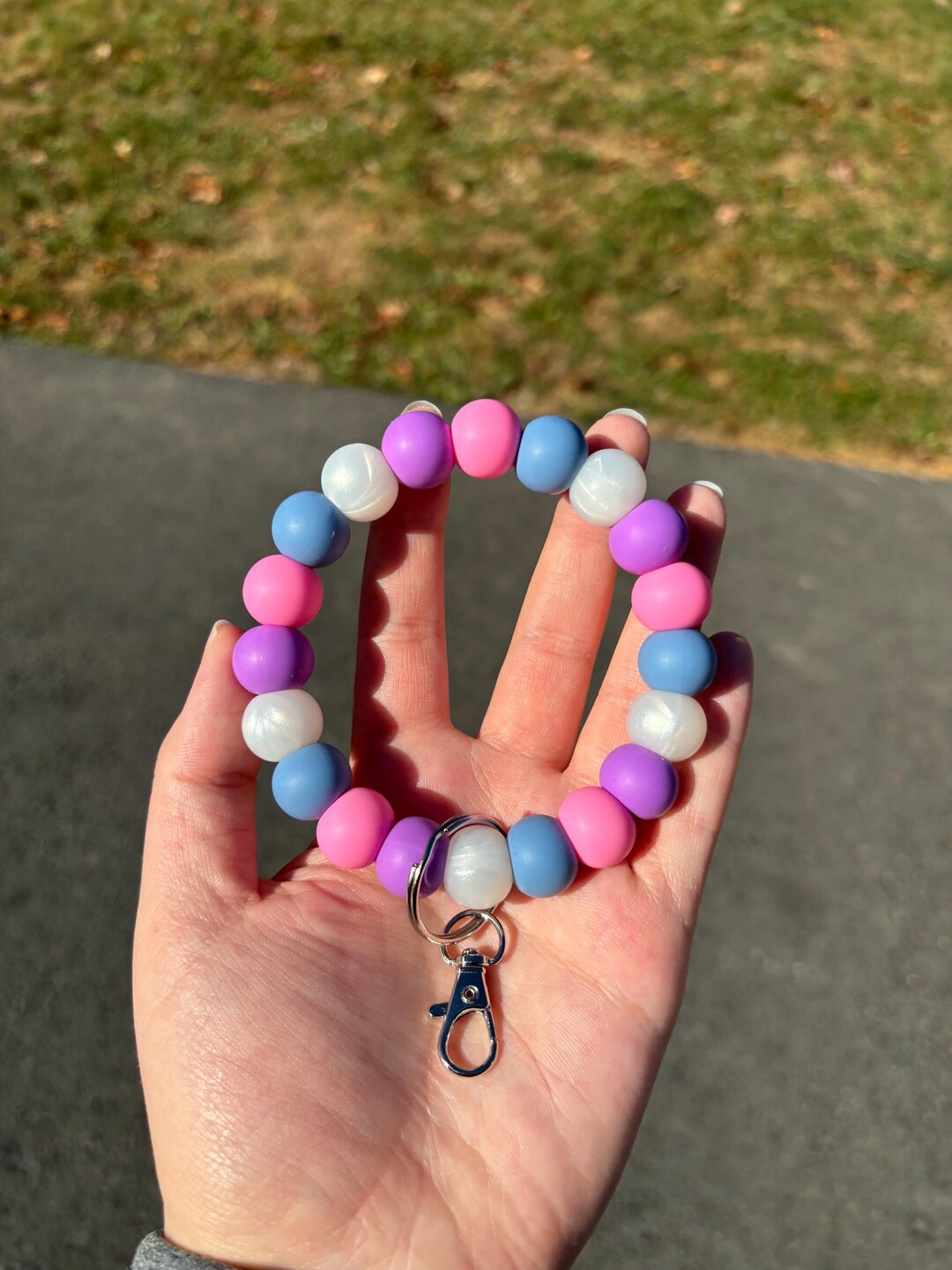 Handmade Silicone Beaded Wristlet Keychain - Cute Beaded Keychain ...