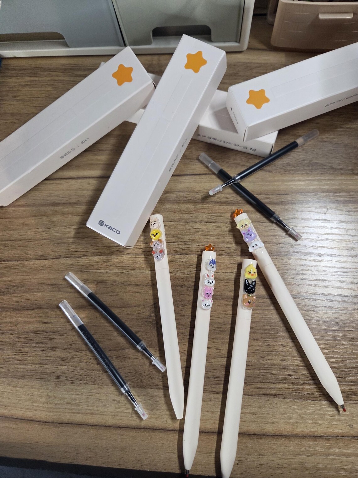 Ateez Stray Kids Kpop Gel Pen With Refills - Etsy