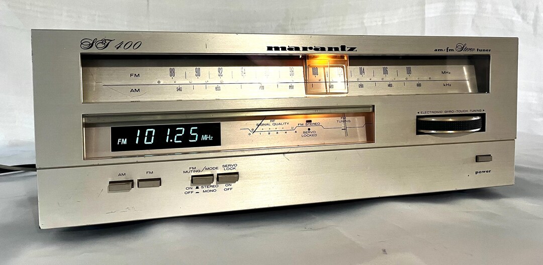 Vintage SR 2000 Marantz Stereophonic Receiver A Timeless Classic - Etsy
