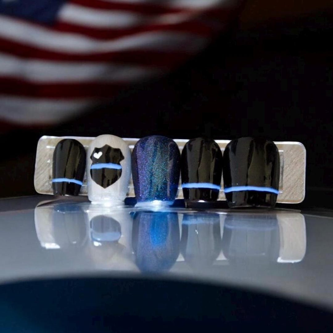 Thin Blue Line LEO Press on Nails - Etsy