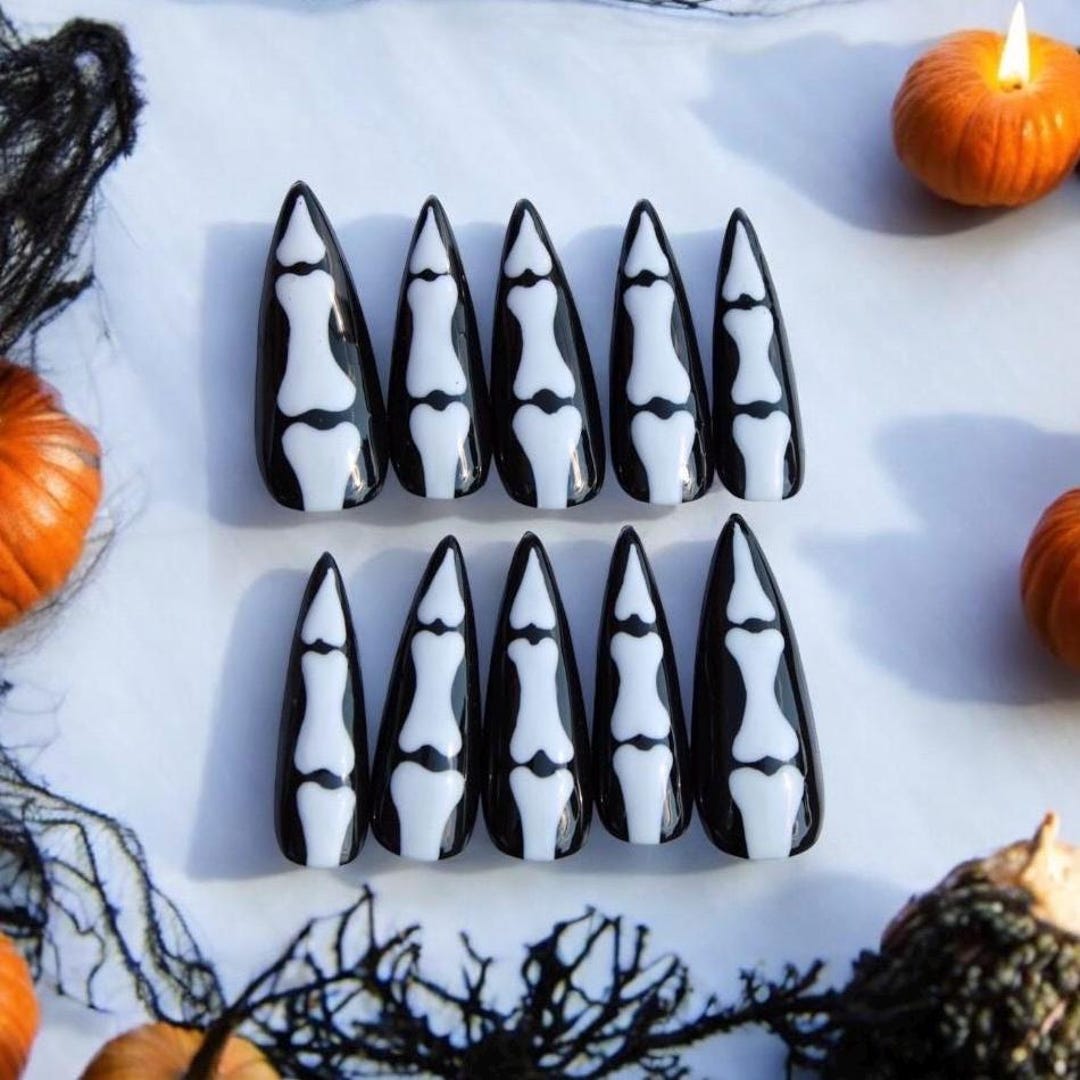 Skeleton Hands Press on Nails - Etsy