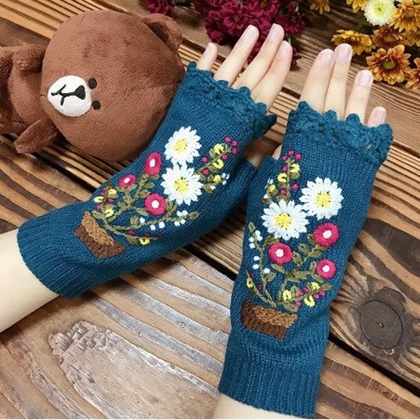 Embroidered Gloves - Etsy