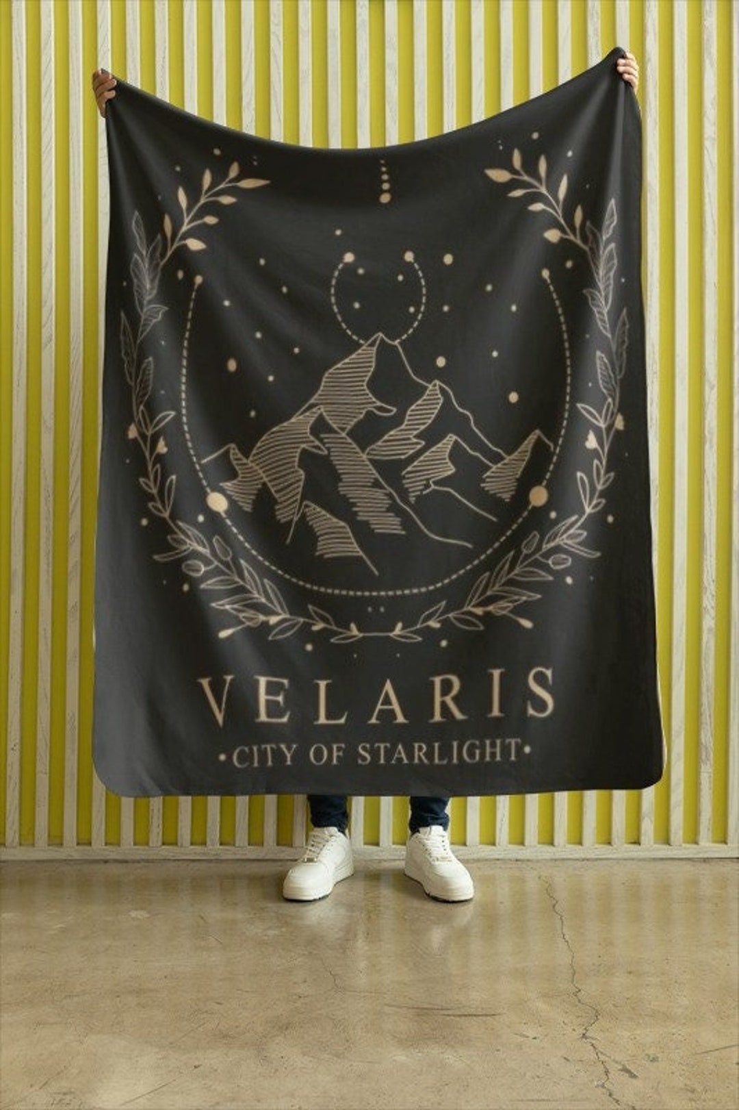 Vintage Velaris Blanket, ACOTAR Merch, the Night Court, City of ...