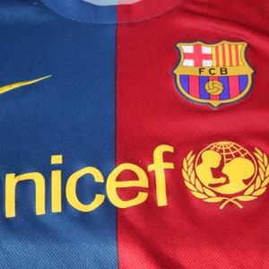 Nike Vintage FC Barcelona Home Soccer Jersey Small Unicef Futbol La ...