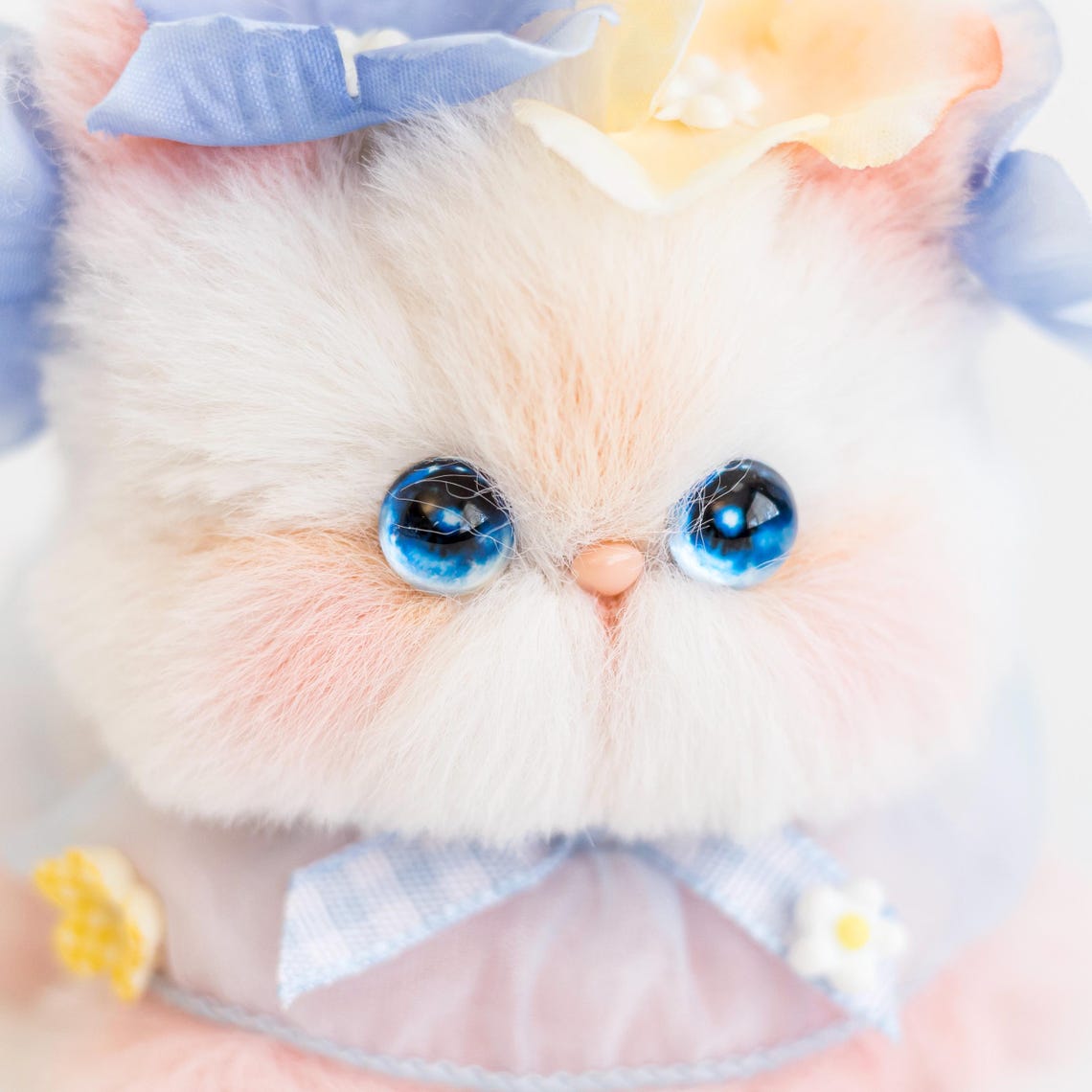 Handmade Pipe Cleaner Flower Angel Cat Plush – Collectible Figurine - Etsy