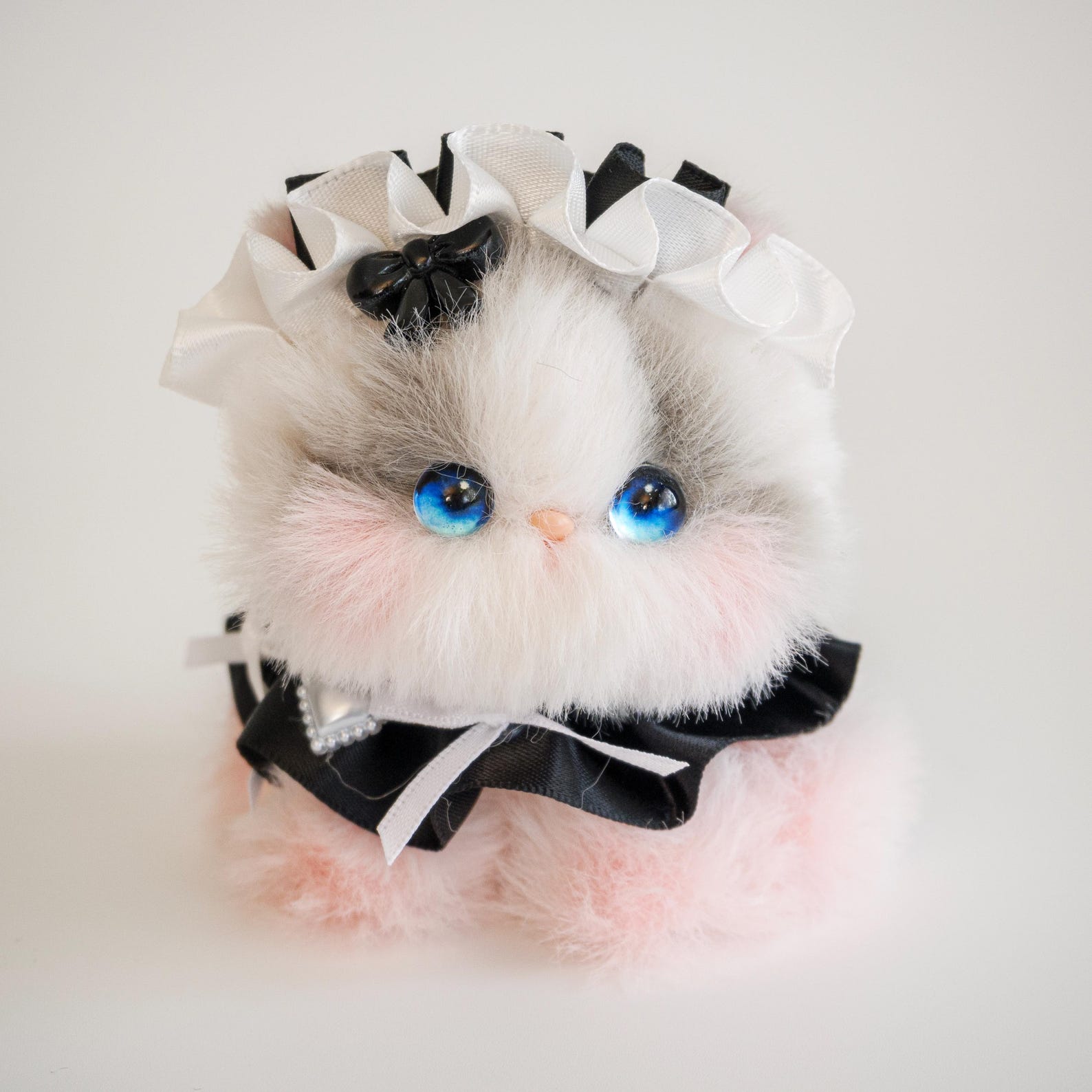 Handmade Pipe Cleaner Cat – Finished Product - Maid - Etsy