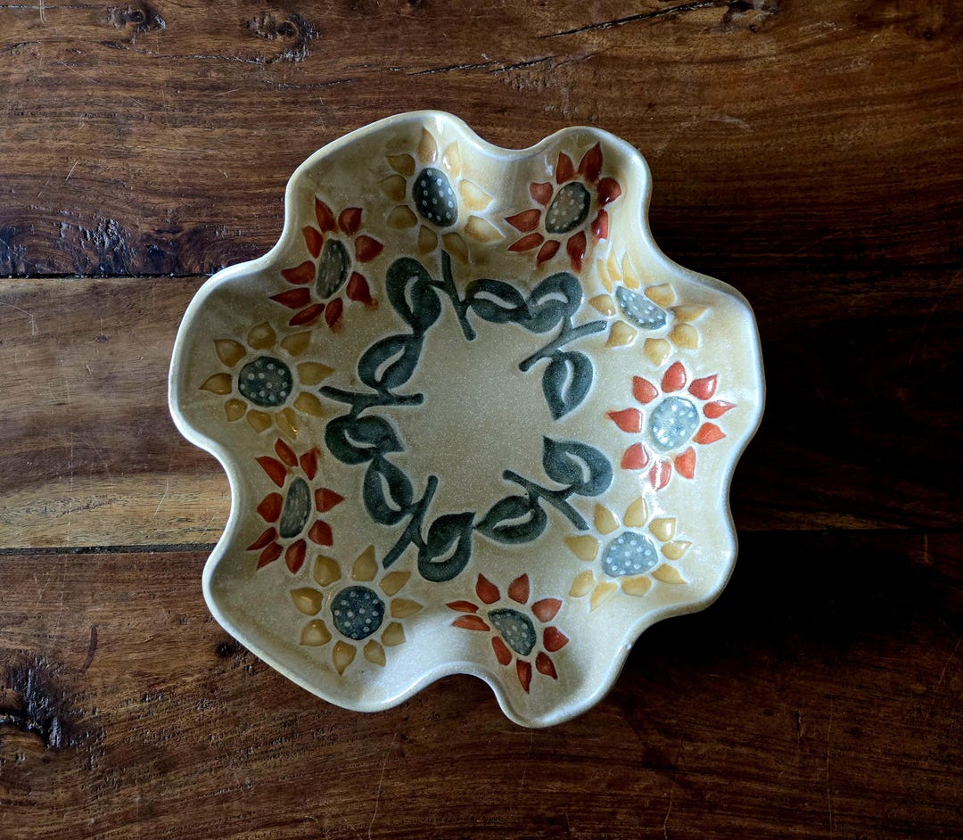Janet Rodriguez Art Pottery Bowl, Floral Texas Pottery - Etsy