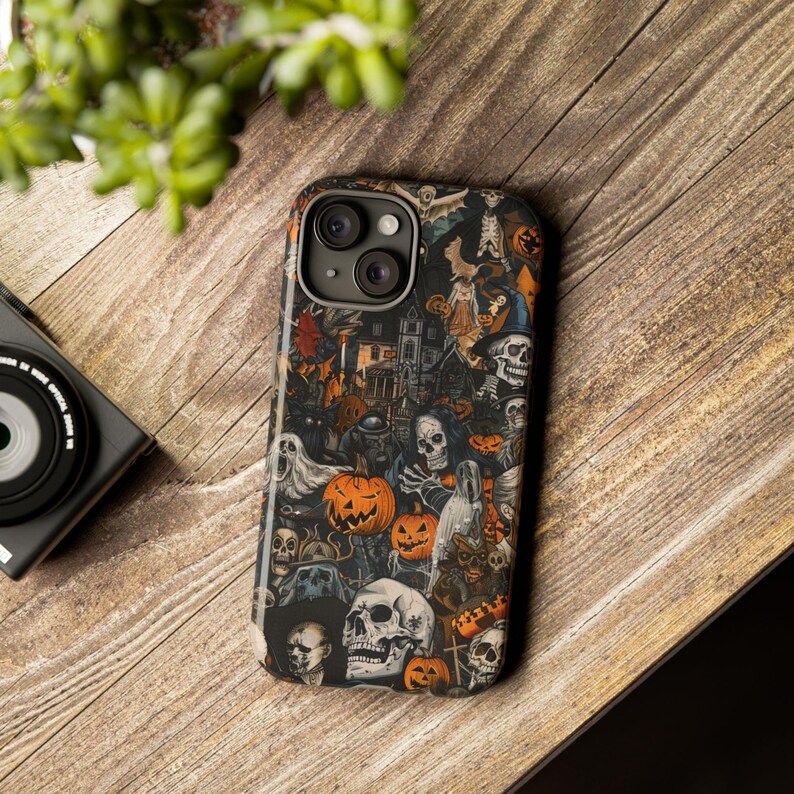 Vintage Halloween Collage Phone Case iPhone Samsung Gothic Horror Lover ...