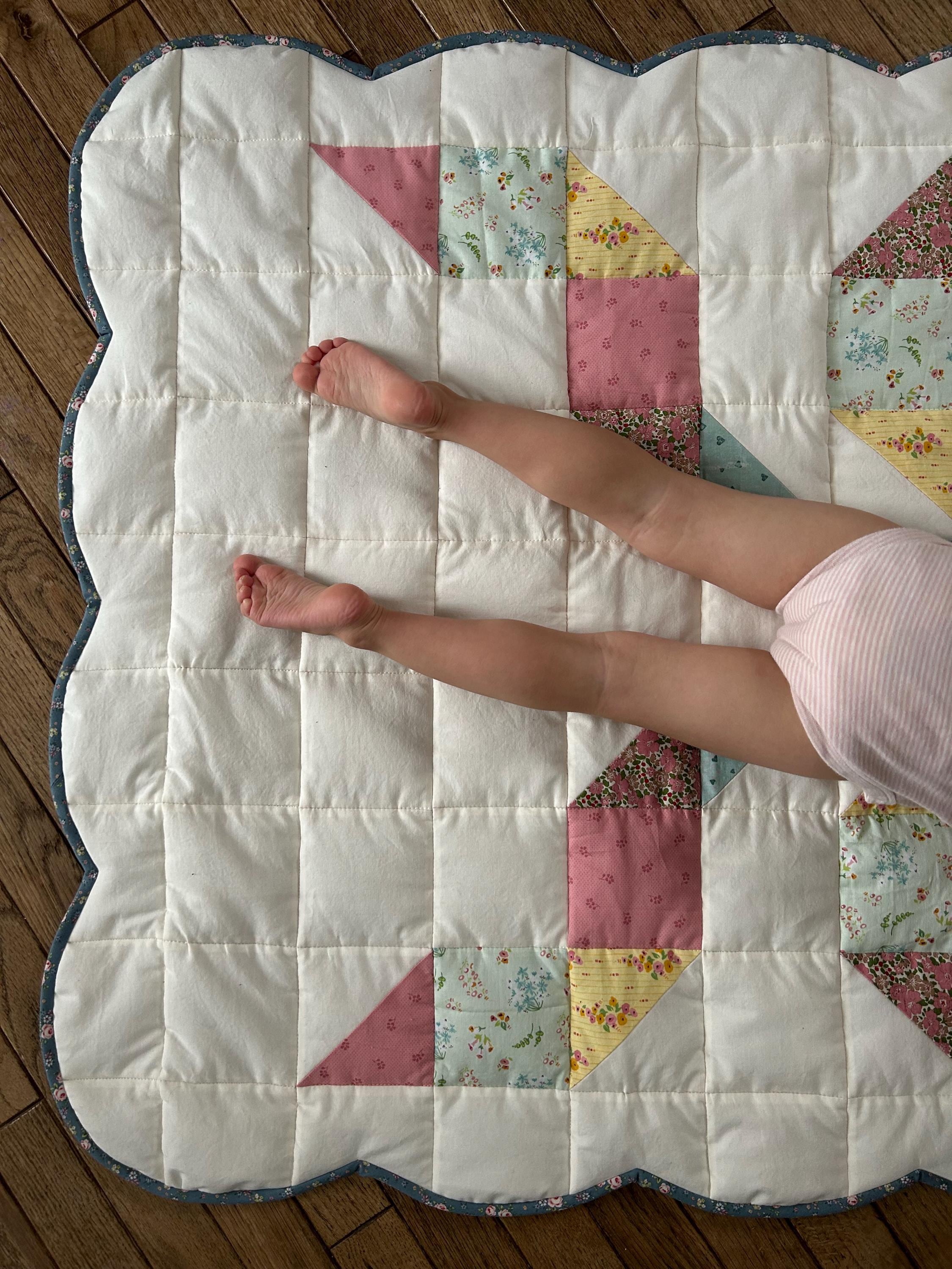 Patchwork Bow PDF Crib Quilt Pattern - Etsy