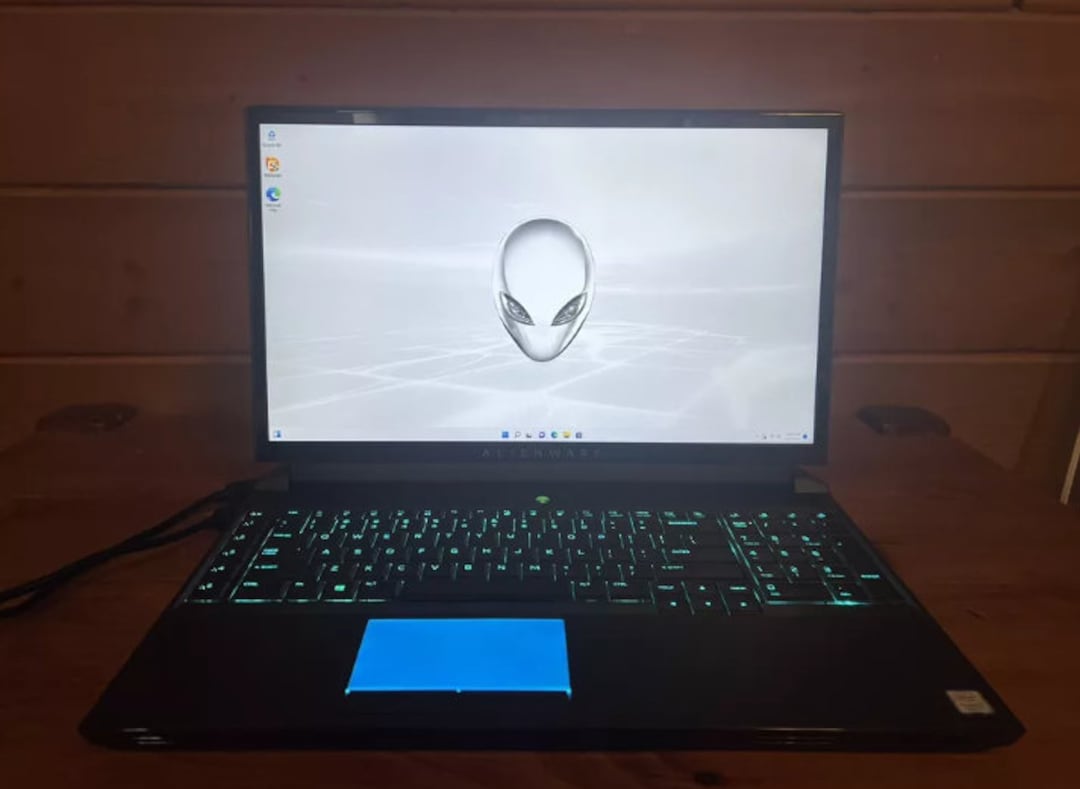 Alienware Area 51m R1 Gaming Laptop, New Os/500gb M.2 Nvme SSD Intel I7 ...