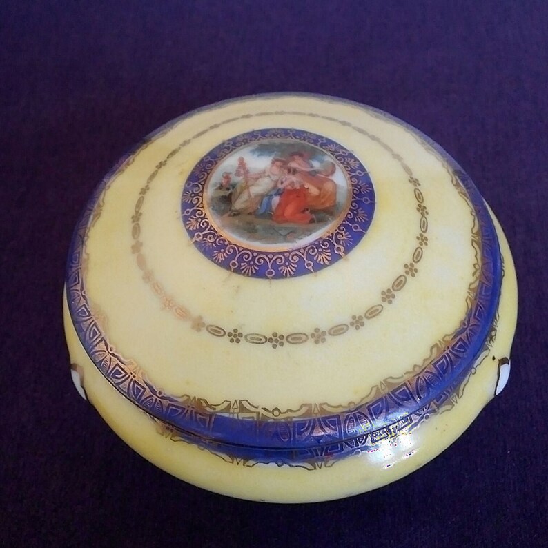 Antique Beehive Shield Mark Porcelain Trinket Box With Boucher ...