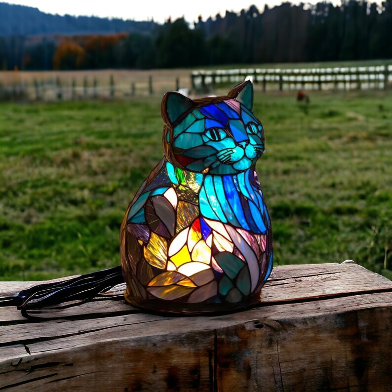 Stained Glass Animal Lamp, Animal Night Light, Desk Lamp, Wolf Night ...