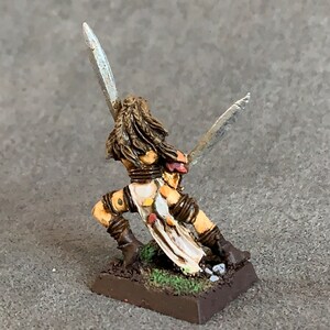 28mm Painted Wood Elf Miniature for Warhammer, Dungeons and Dragons and ...