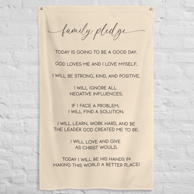 Custom Family Pledge Banner for Home Wall Decor Family Pledge Flag for ...