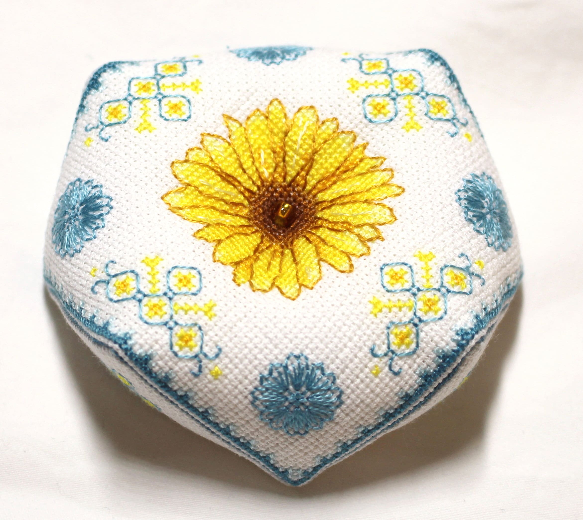 Sunflower Biscornu Cross Stitch Pattern Digital Download Pdf/saga - Etsy