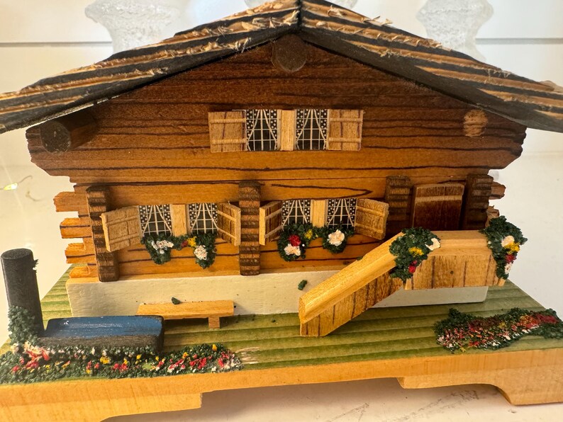 Swiss Chalet Wooden Music Box - Etsy