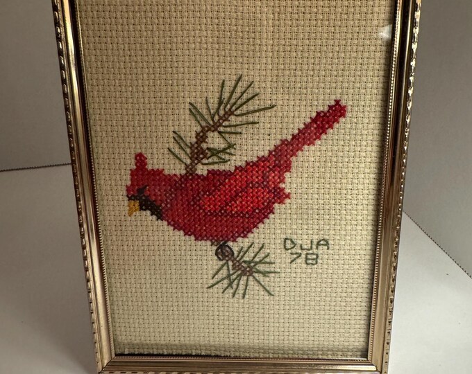 Cardinal Crossstitch in a Vintage Frame - Etsy