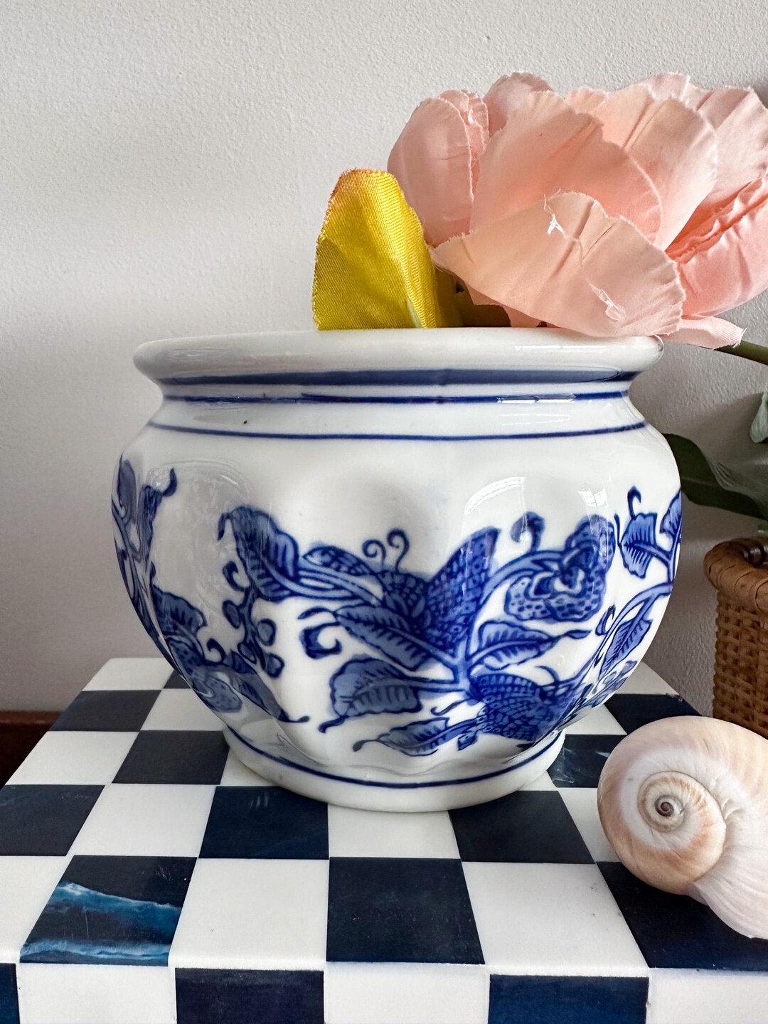 Vintage Chinoiserie Blue and White Porcelain Tuffet Shaped Round ...