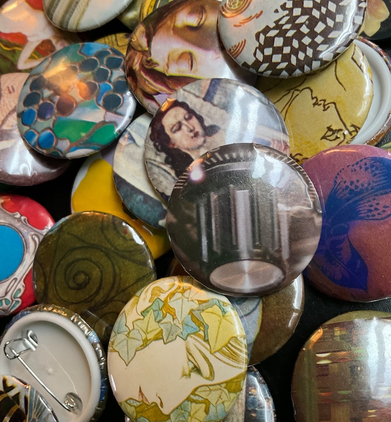 Artbook Upcycling Button (PACK OF 5) - Etsy