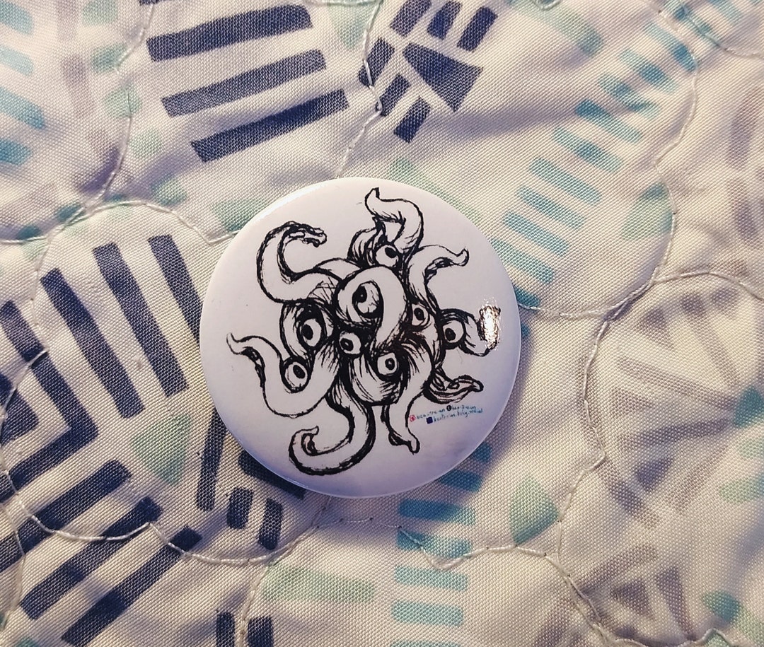 Squidgie Pin - Weird and Creepy Button for Monster Lovers and Lovecraft ...