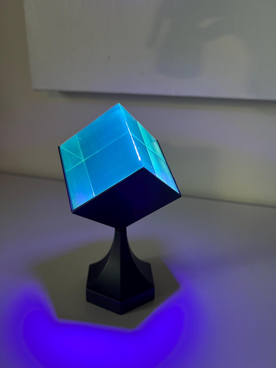 Vintage Op Art Lucite Spinning Cube Modernist | Space Age Design | MCM ...