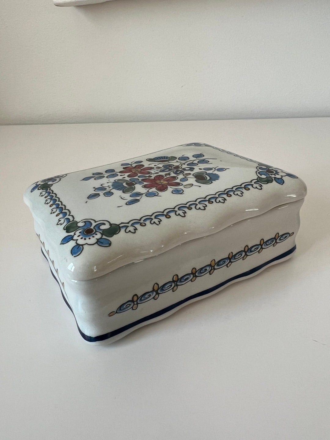Vintage Limited Edition Hand Painted Delft Royal Goedewaagen Polychrome ...