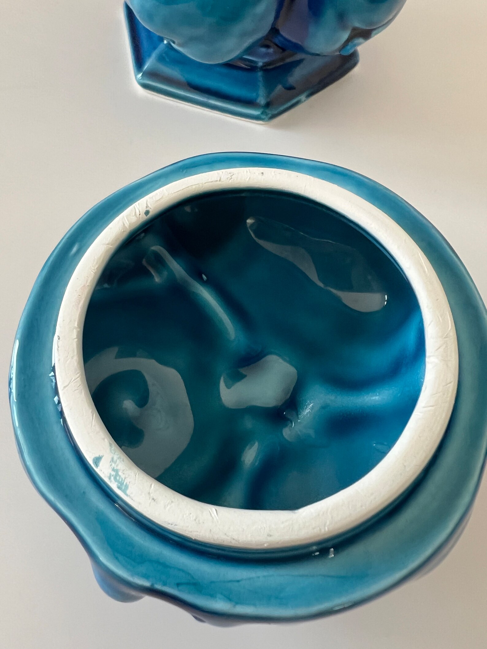 Vintage 8" Tall Inarco Indigo Japan Grapes Berries Fruit Ceramic Teapot ...